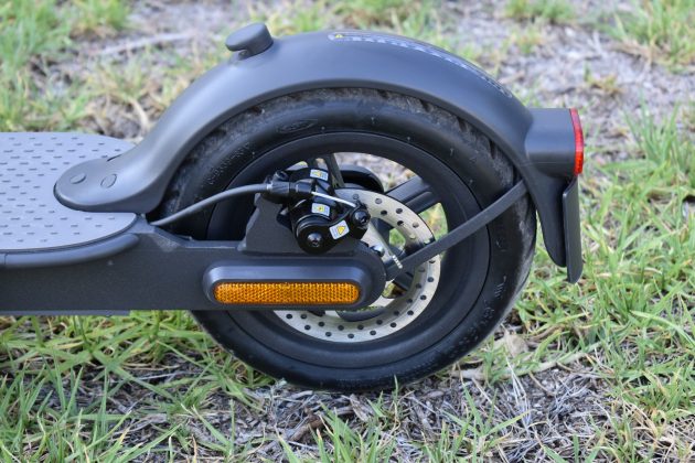 Review: Xiaomi Mi Scooter Essential! - GetElectric