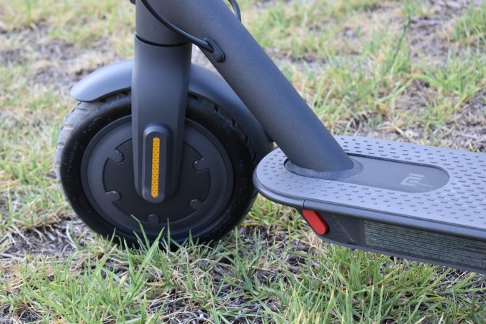 Review: Xiaomi Mi Scooter Essential! - GetElectric